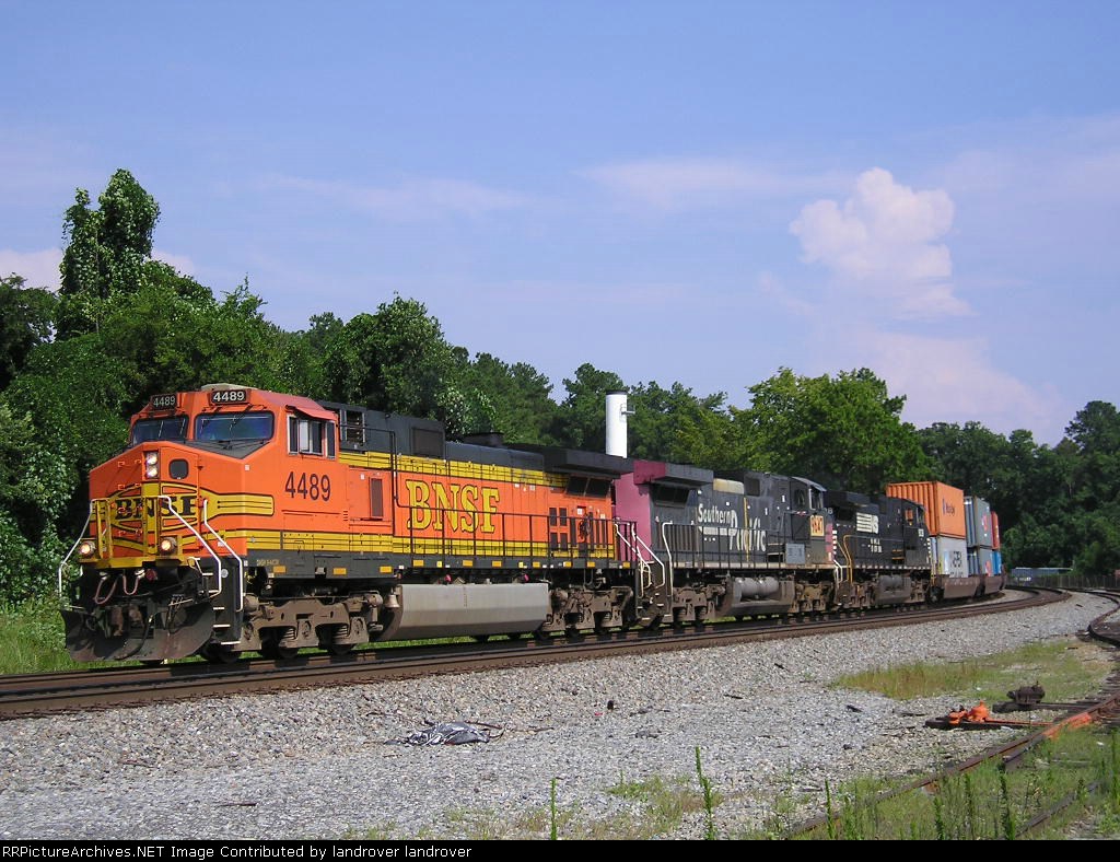 BNSF 4489